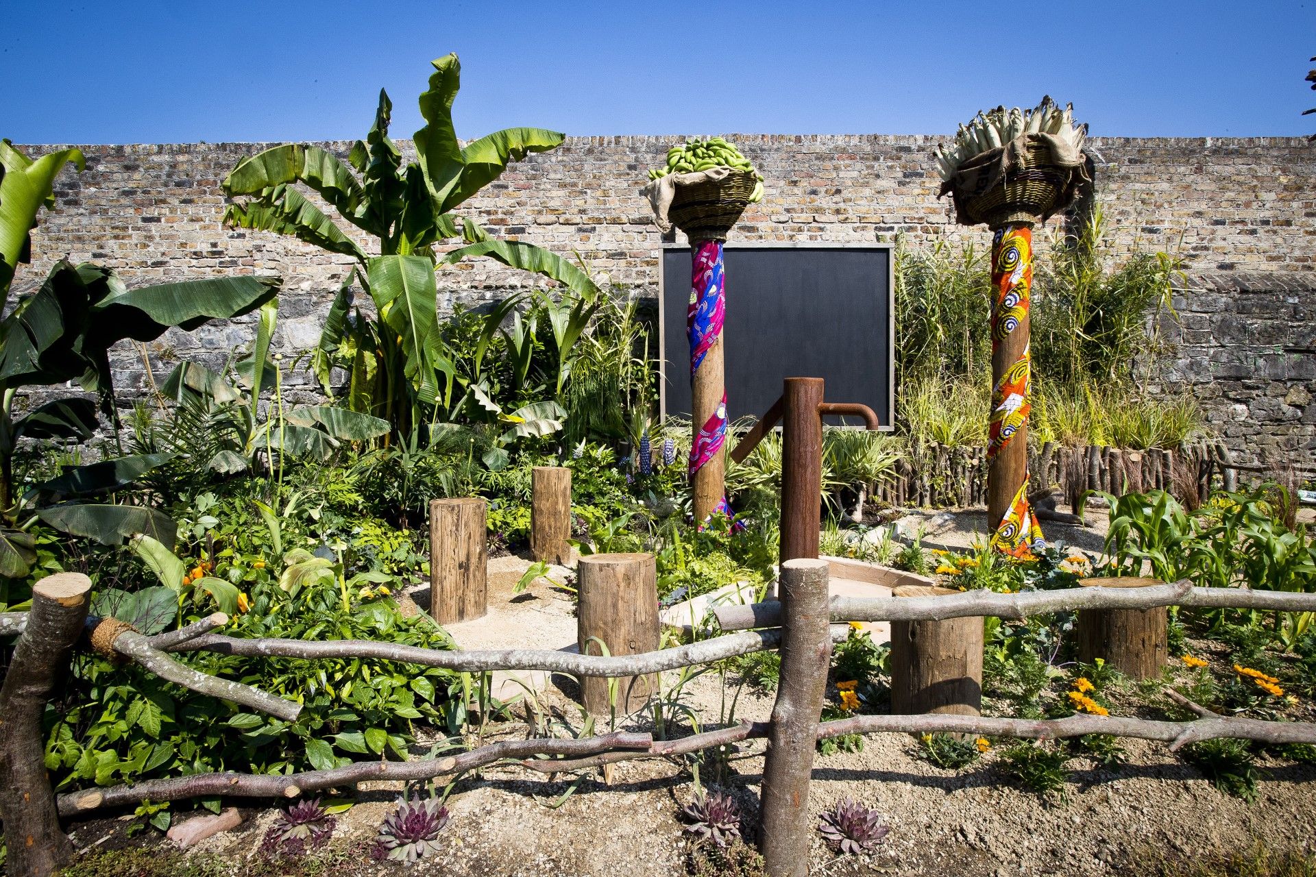 GOAL and Designer Tünde Perry Collaborate to Showcase Solidarity ...